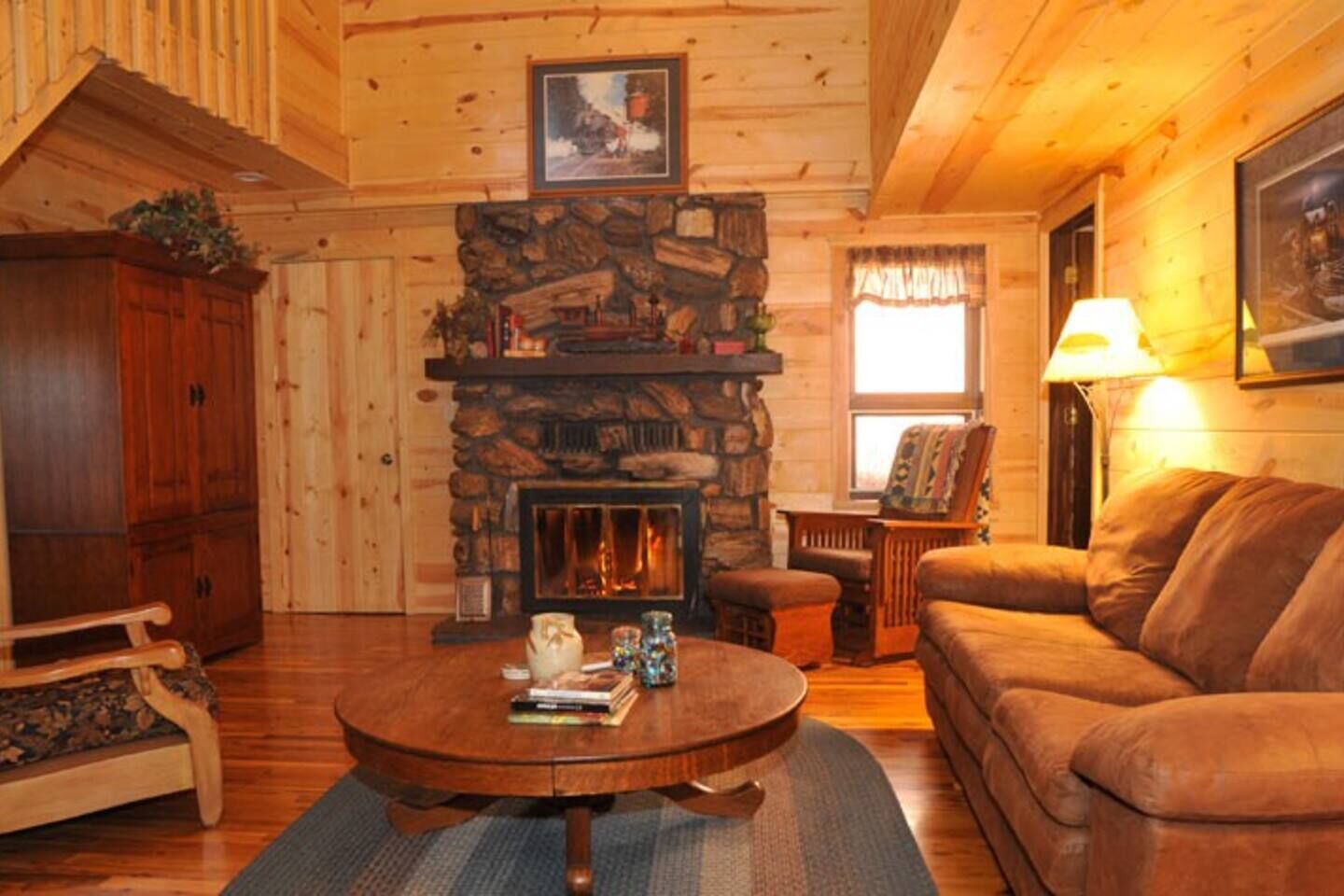 Silver Mountain #2 - Two Story Cabin In The Black Hills - Mount Rushmore National Memorial