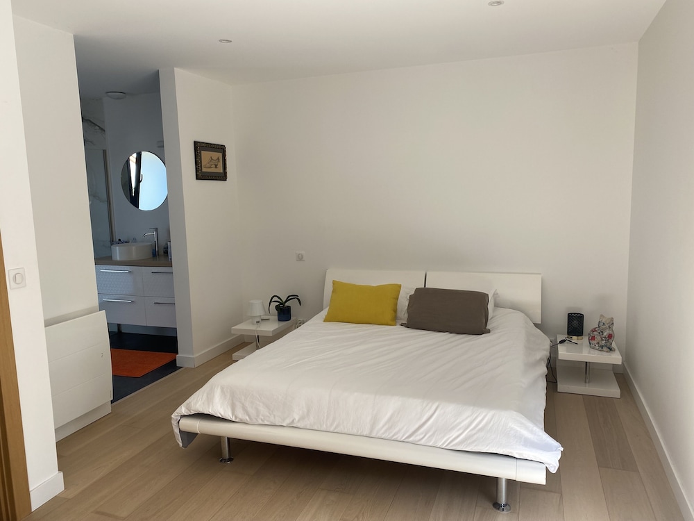 Belle Villa Contemporaine Prés Des Plages Pour 6 Personness - Arbonne