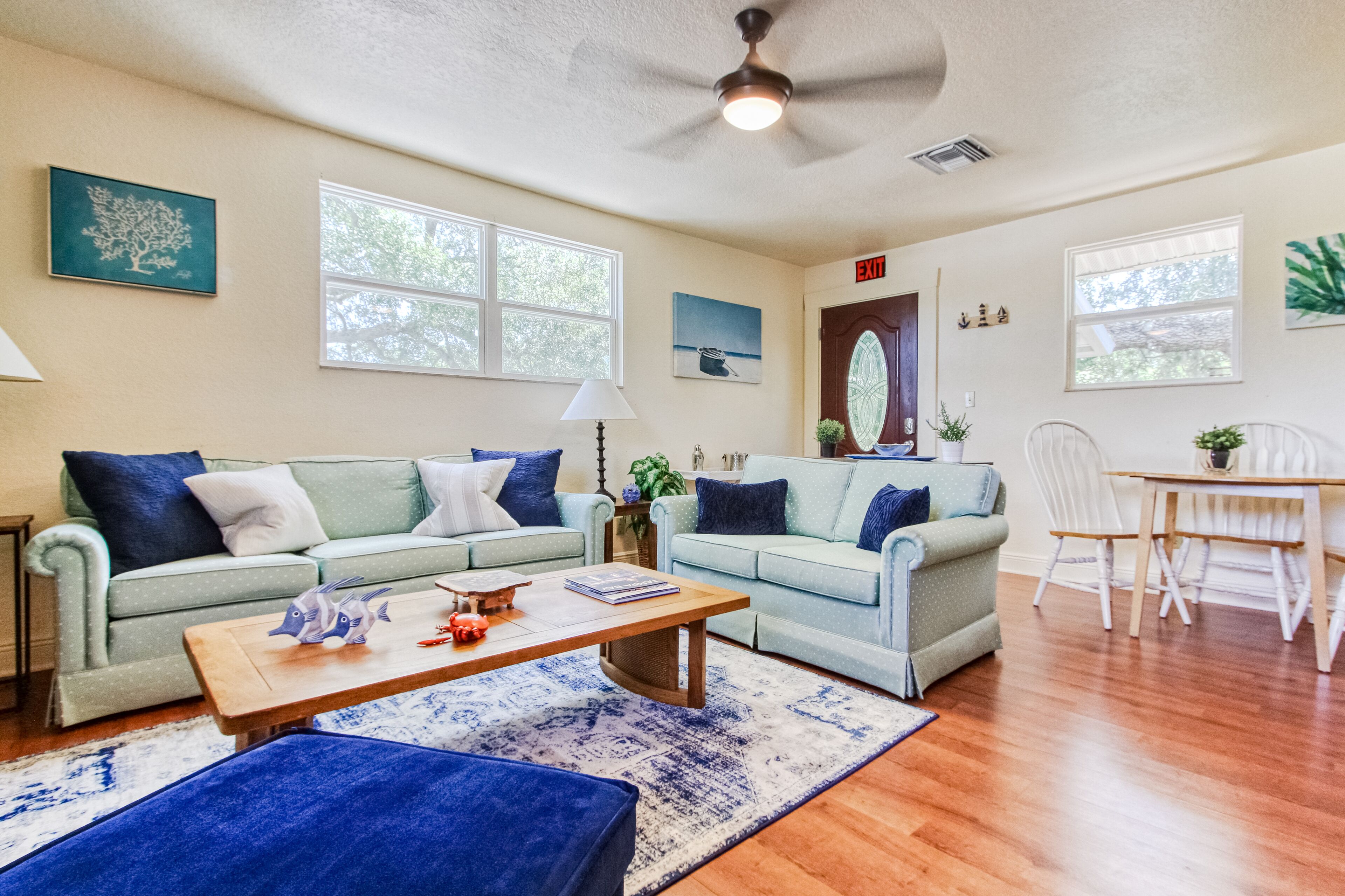 Spacious Two-bedroom Apartment With Private, Heated Pool (Near Beaches) - St. Petersburg, FL