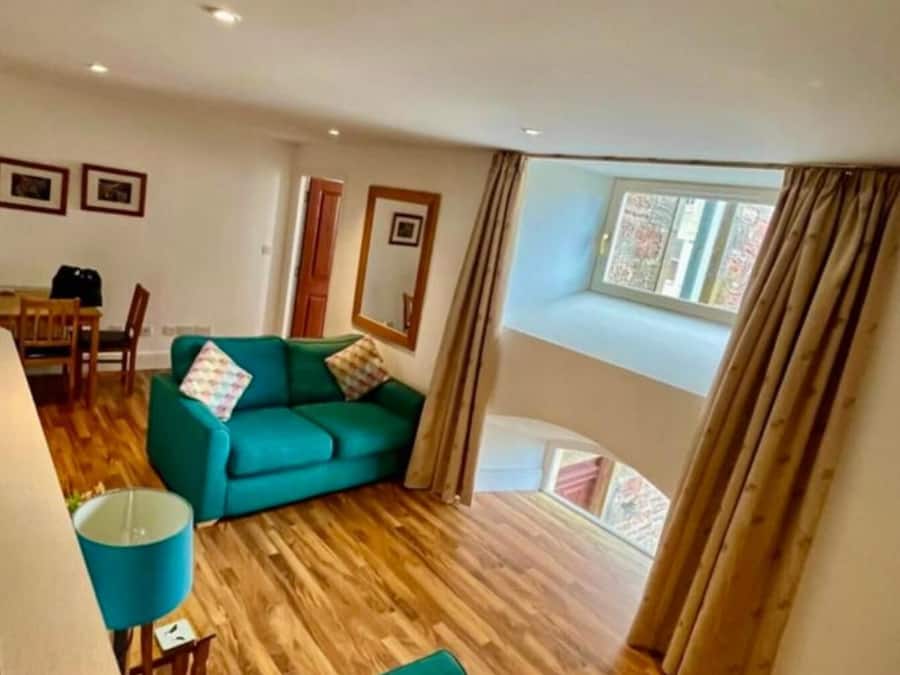 Televisor de 30 polegadas com canais digitais