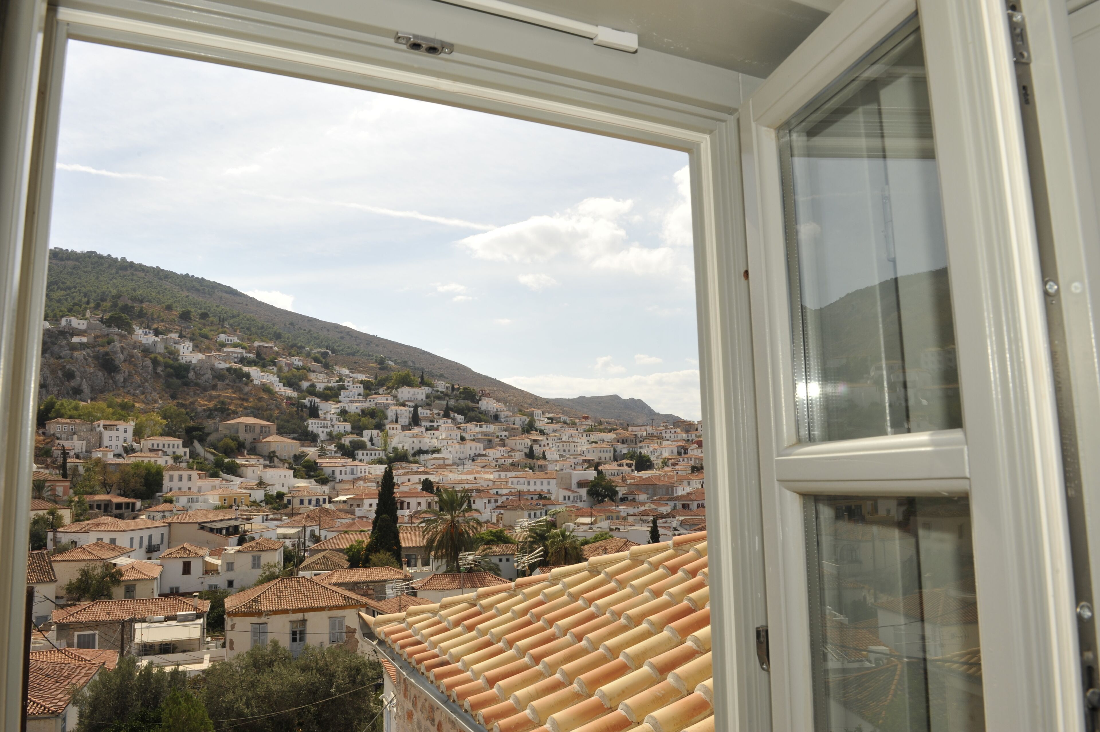 Quarto Clássico com Cama de Casal | Vista para a cidade