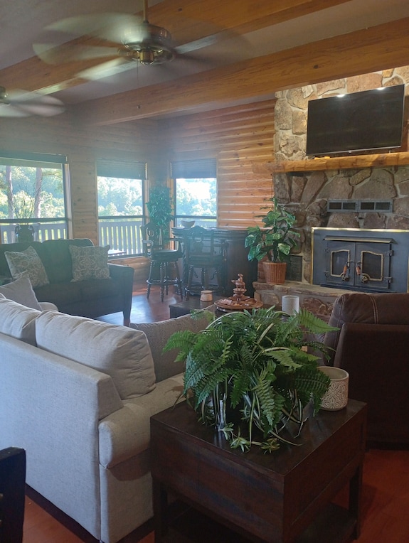 The Lodge @ Stormy Mountain Ranch Close Drive To Emience And Surrounding Springs - Mississippi