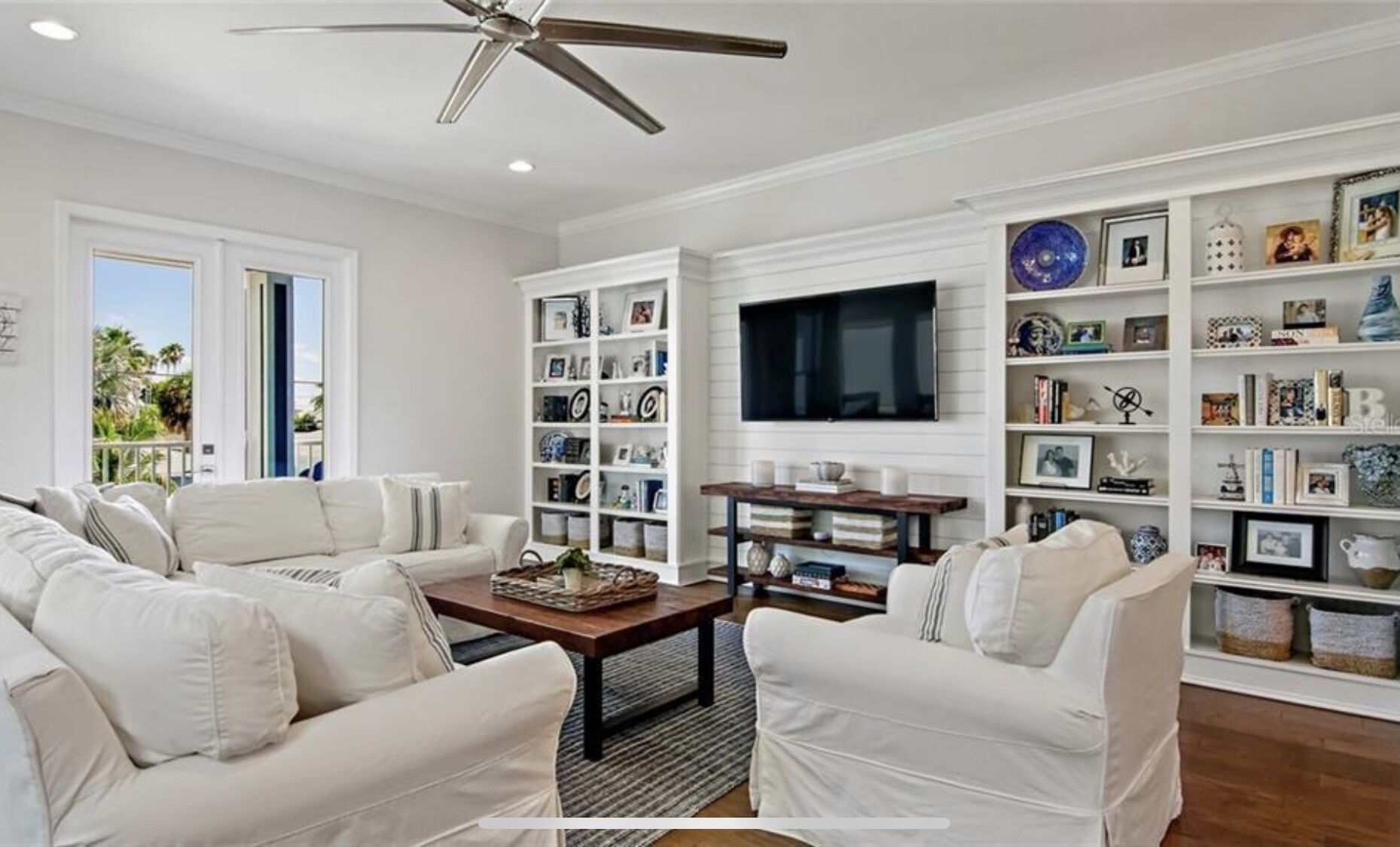 Luxurious Modern Townhouse Right Across Beach!! - Redington Beach, FL