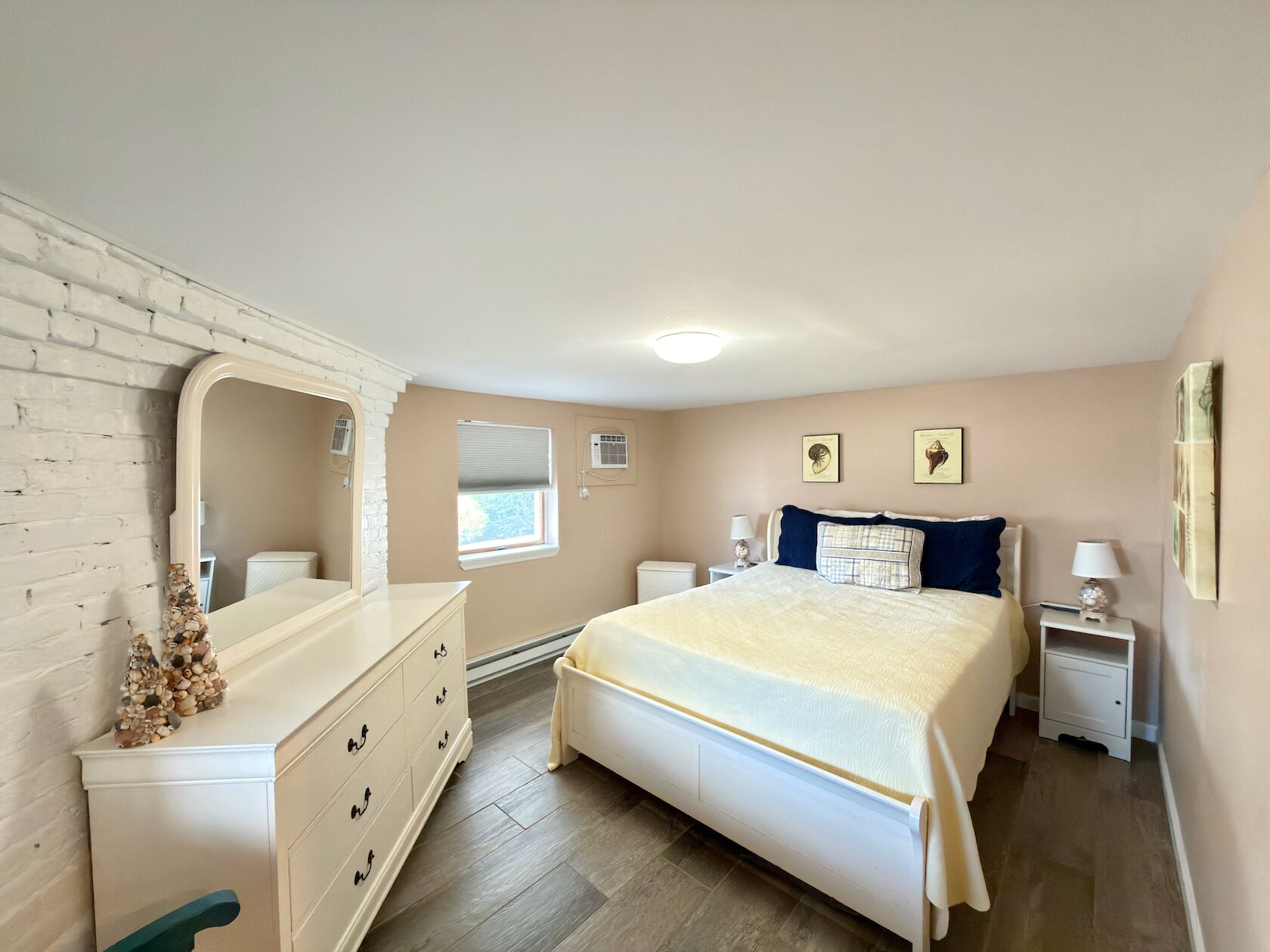 Private Ground-floor Beach Condo  One Block To Beach  Screened Porch - Belleplain State Forest, Woodbine