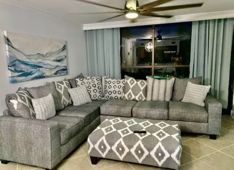 Beautiful Get Away Beach Condo...! 2046 Beach Blvd, Biloxi - Biloxi, MS