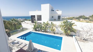 Villa, 4 quartos, piscina privativa, vista para o oceano | Piscina | Piscina exterior