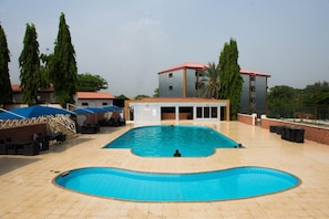 Quarto, 1 quarto, acessível, para fumantes | Piscina | Piscina interna
