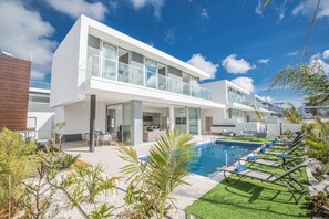 Villa, 3 quartos, fumadores, piscina privativa | Piscina | Piscina exterior 