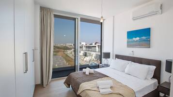 Vila, 5 quartos, para fumantes, piscina particular | 5 quartos