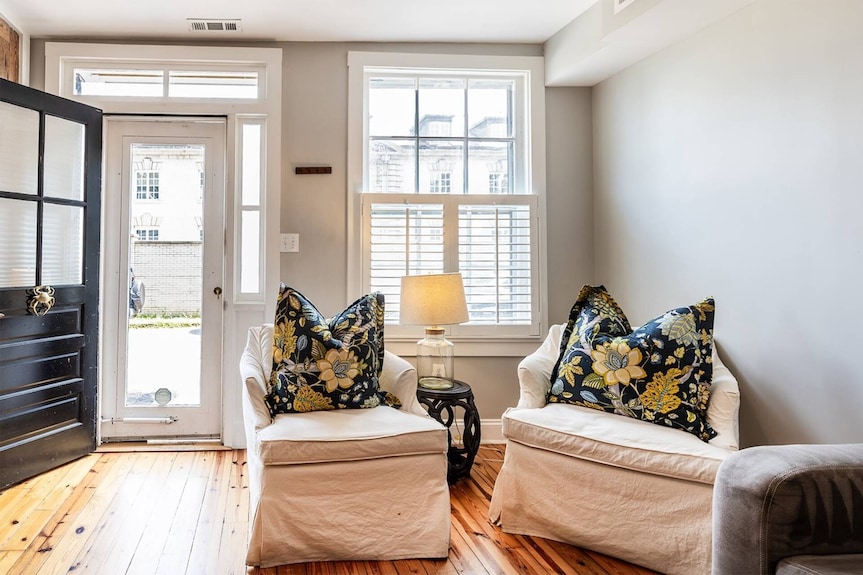 Private Patio At Charming Hanover House Across From Usna Gate 3 - Annapolis, MD