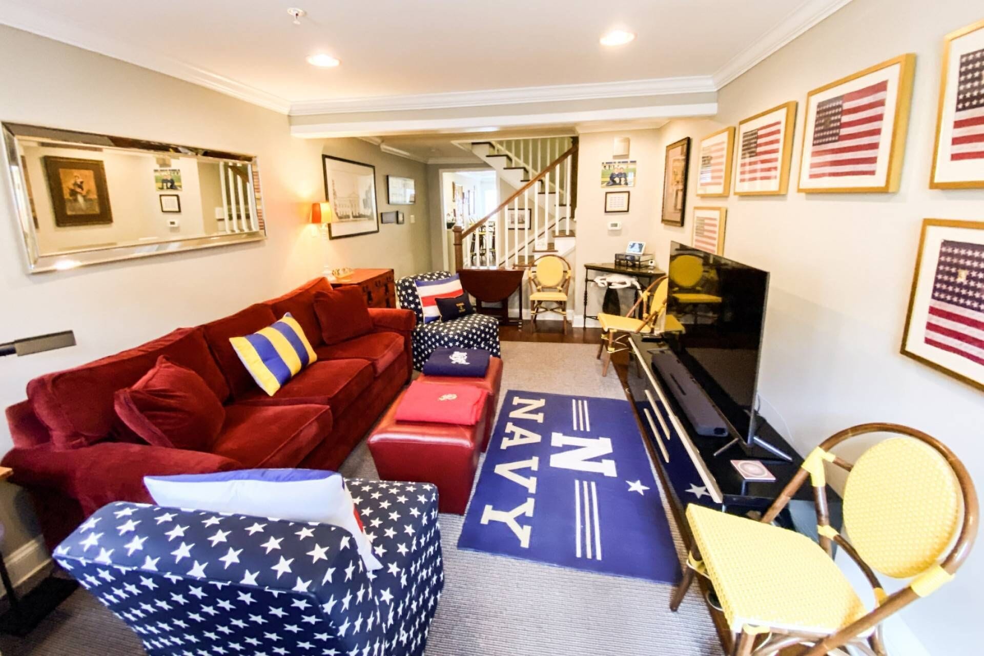 Available For Cw 2025 Navy Family Home Just Steps From City Dock In The Historic Fleet's Inn - Annapolis, MD