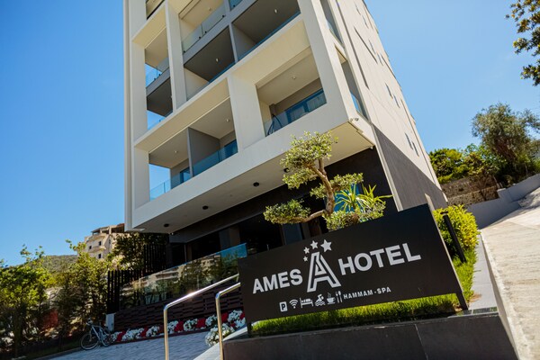 Ames Hotel & Spa - Vlorë