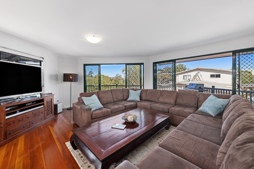 Ideal Beach Family Getaway With Ocean Views - Boreen Point