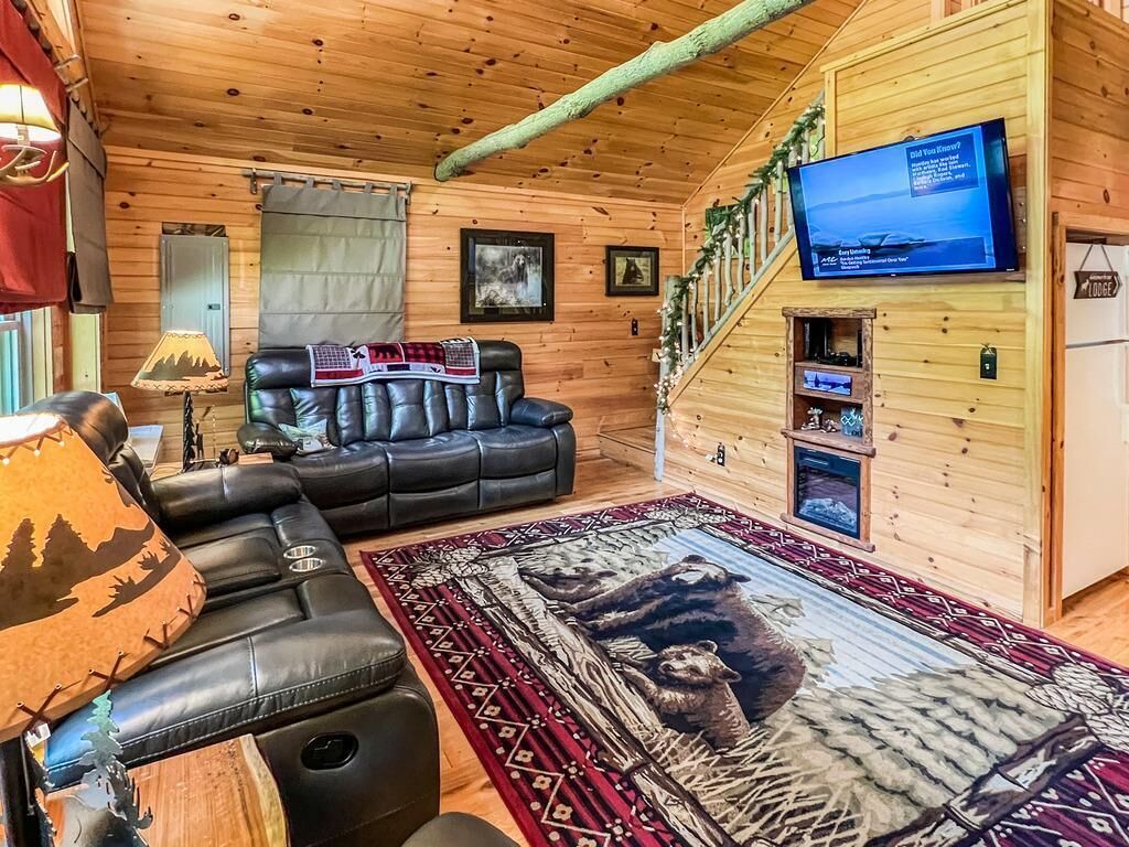 Whispering Pines - Old Forge, Hollywood Hills Cabin - Old Forge, NY