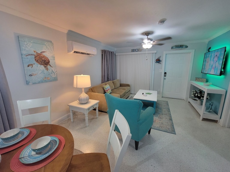 Walk To Town! We Have 8 Units Available! Unit #4 - Sanibel Island, FL