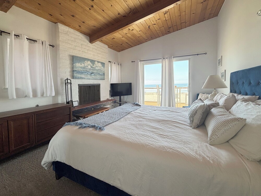 Happy Clam Oceanfront 5bd/3.5ba - Pismo Beach, CA
