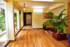 Apartamento, várias camas | Parte interna