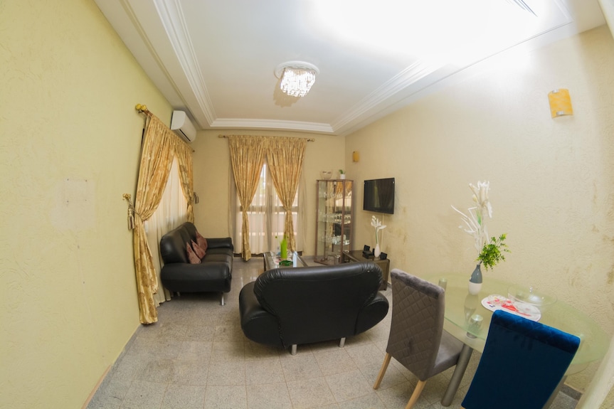 Furnished And Air-conditioned Living Room - Lomé
