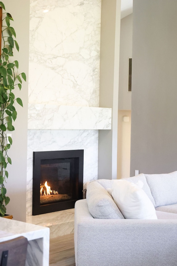 Modernist Wine Country Estate Home - Newly Remodeled & Centrally Located Jacuzzi - サンタ・ローザ, CA