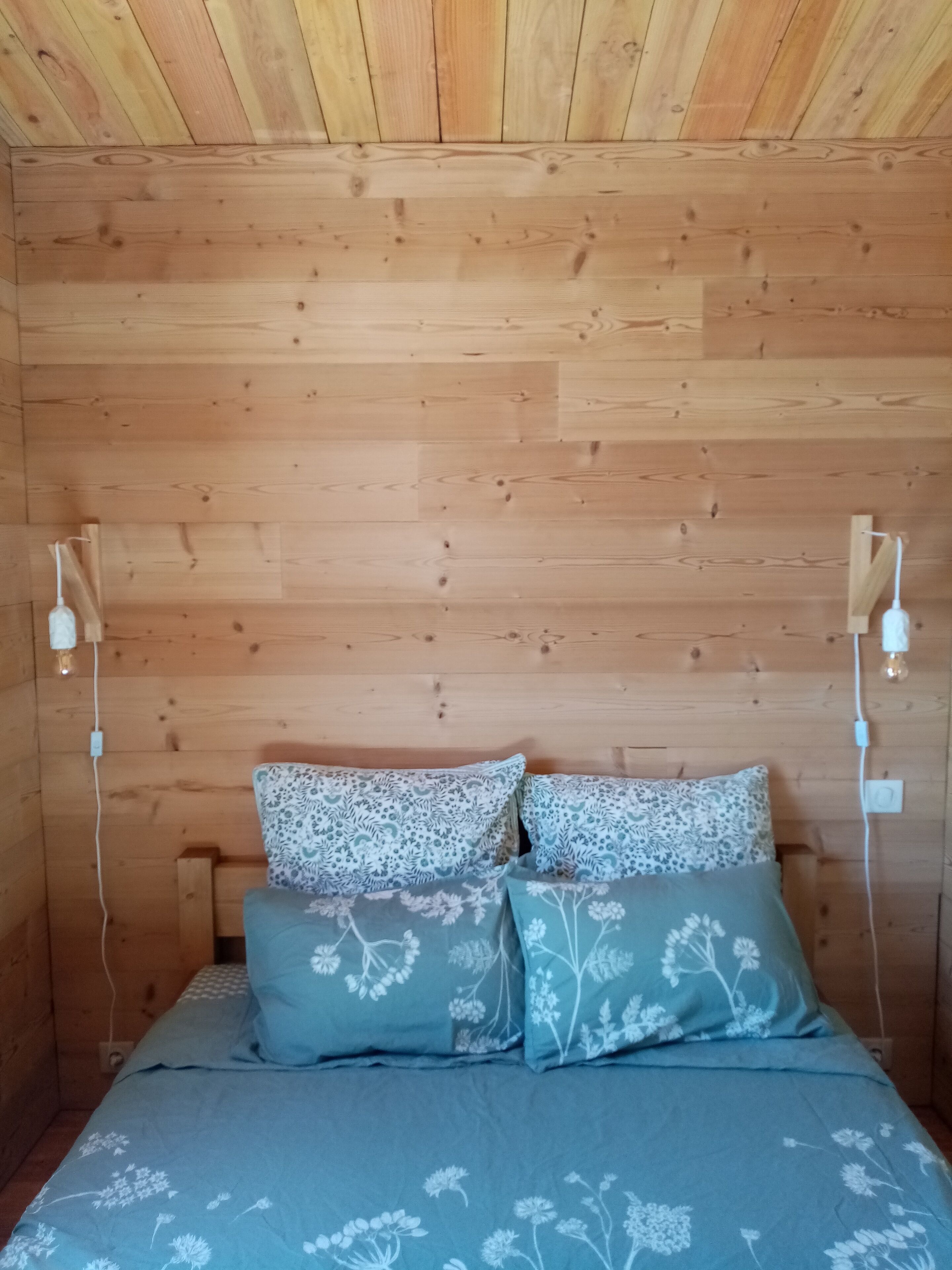 Domaine Des Deux Tilleuls - Gîte éCologique "La Cabane Du Verger" - Charente-Maritime