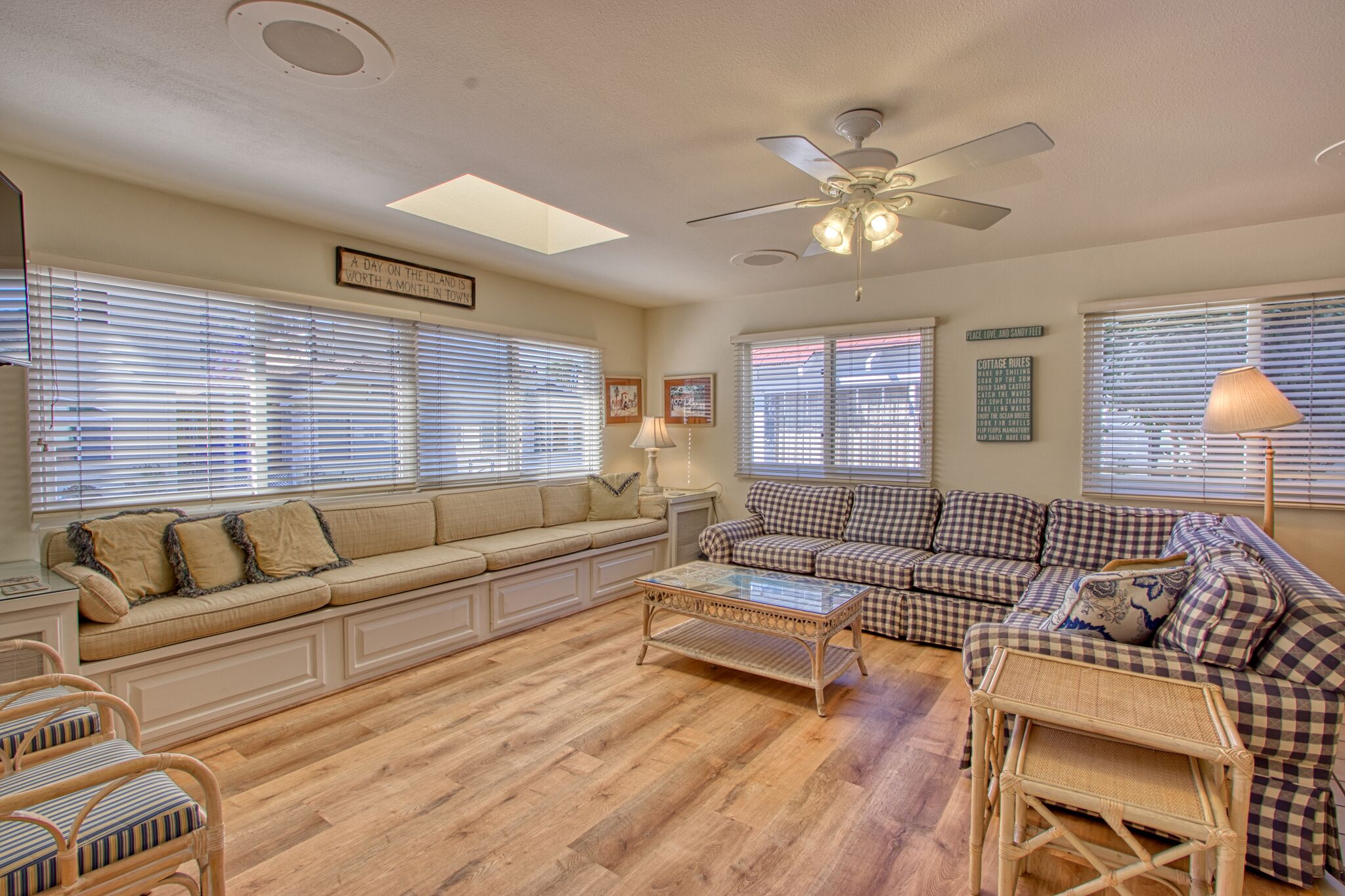 316cl - Spacious 4 Bdr Avalon House , Quick Walk To Beach, Wifi - Santa Catalina Island, CA