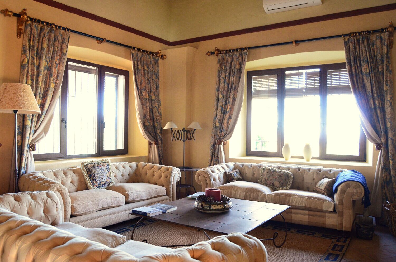 Casa Solariega Entre Cipreses Y Olivos - Santa Cruz de la Sierra