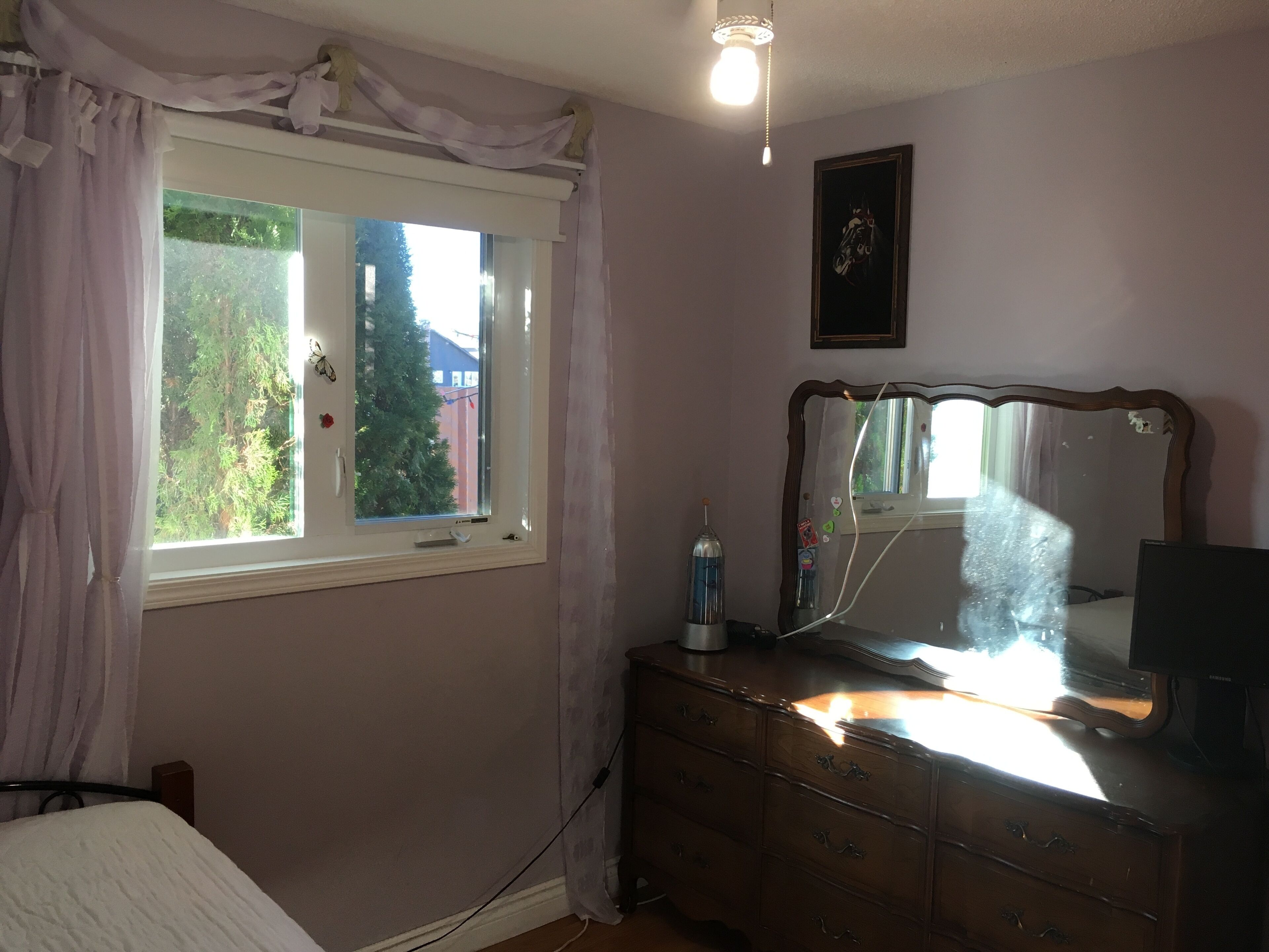 Marilyn Monroe Bungalo/w Shuttle Van Pick Up - Regina