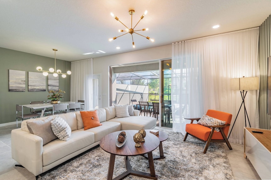 Solterra Luxury 5 Br Themed Near Disney - Davenport, FL