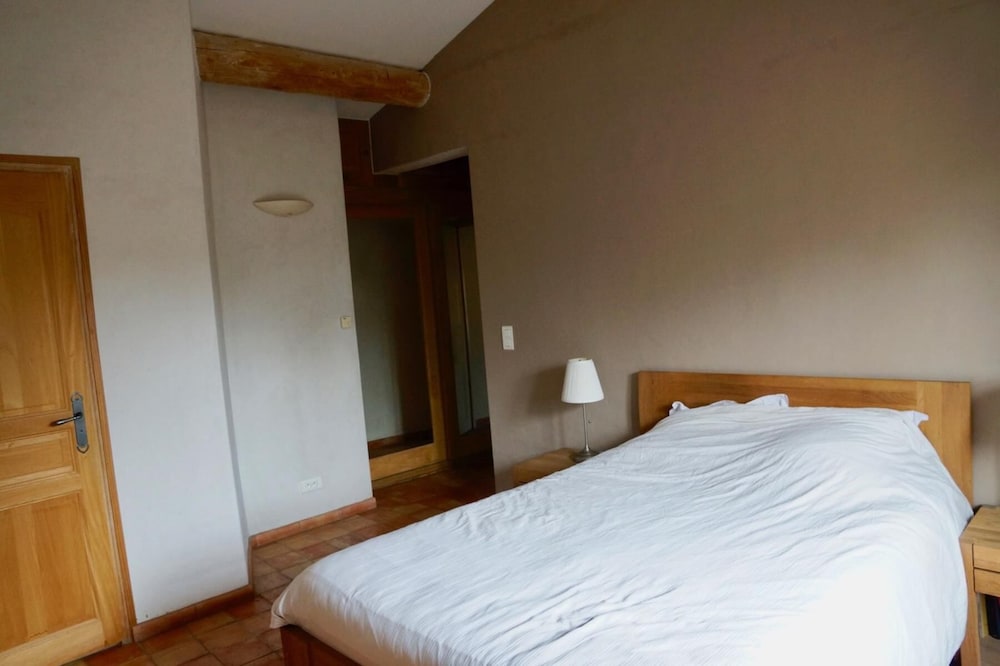 Villa De Charme Avec Piscine Et Jardin - Saint-Saturnin-lès-Apt