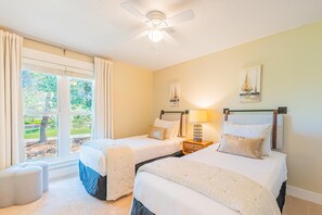 Apartamento em Condomínio Fechado, várias camas (Magnolia Village 507)