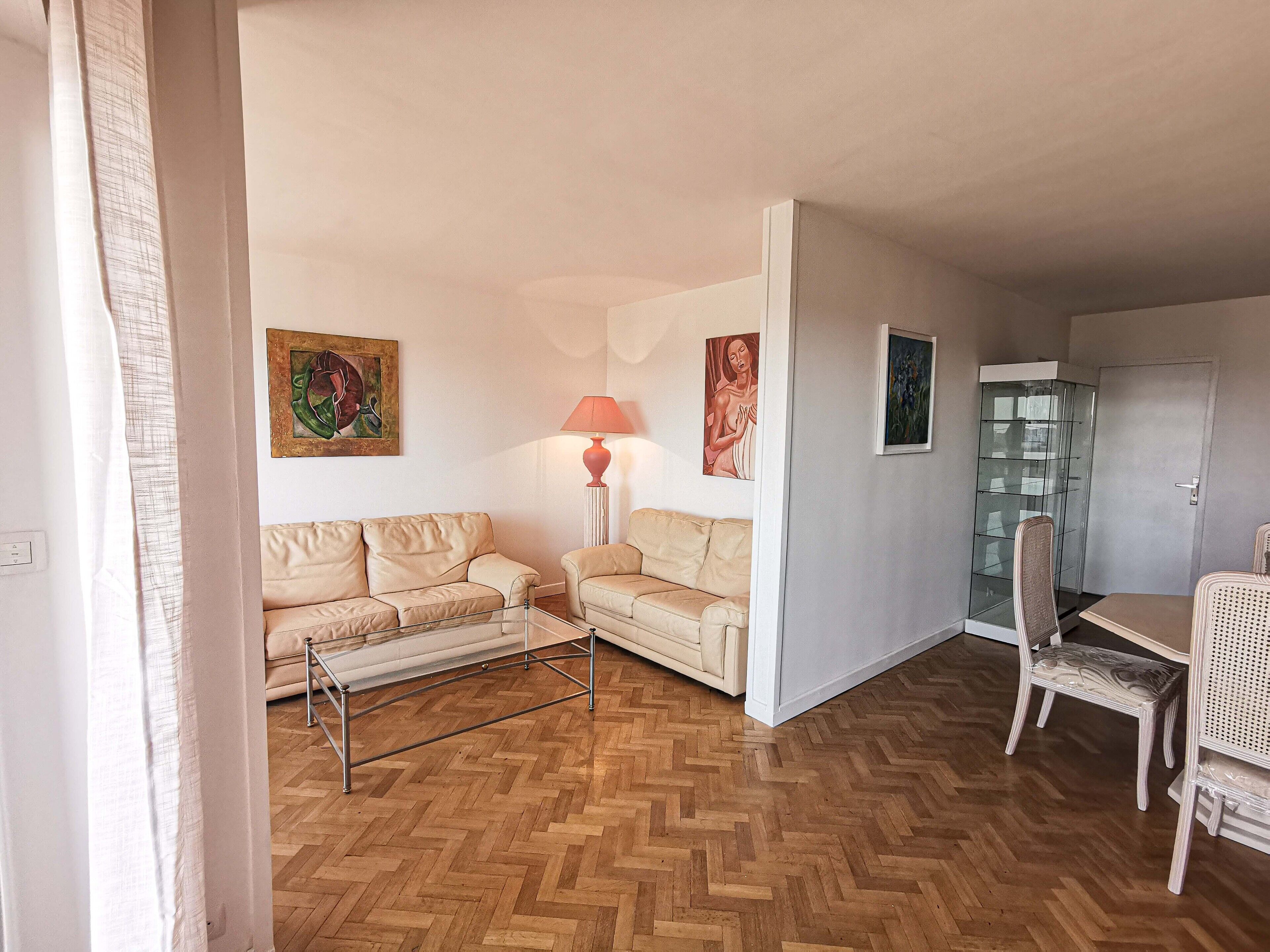 Joli Appartement, Avec Vue Mer - Plages de Marseille Prado