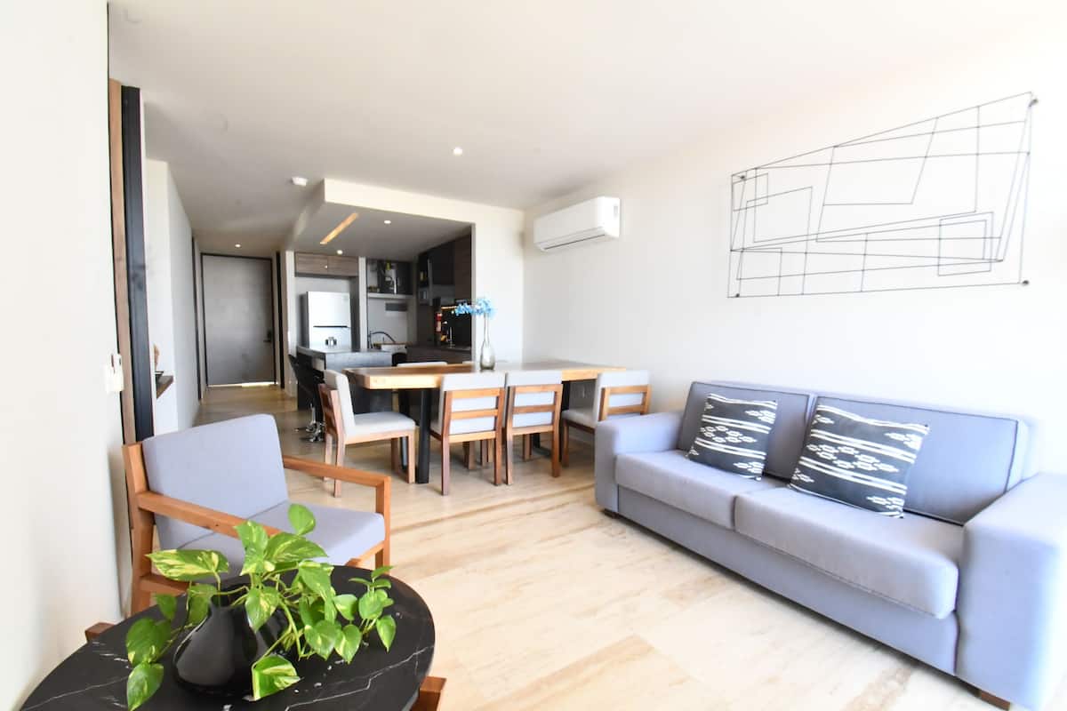 Televisor de ecrã plano de 32 polegadas com canais por cabo, televisor