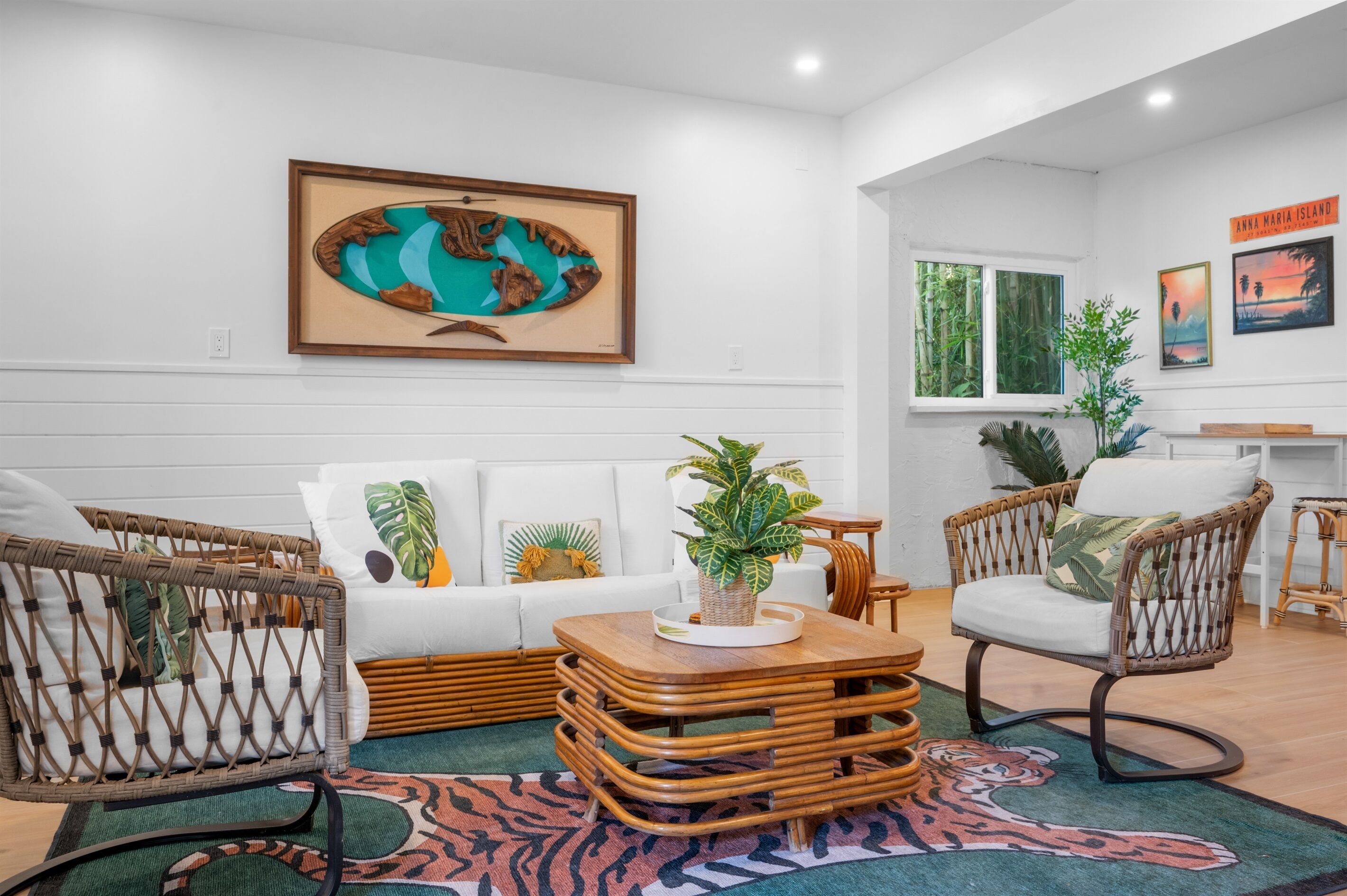 Jungalow Bay By Beach Boutique Rentals - Anna Maria, FL