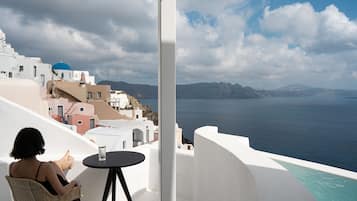 1 quarto, cofres nos quartos, cortinas blackout, quartos à prova de som