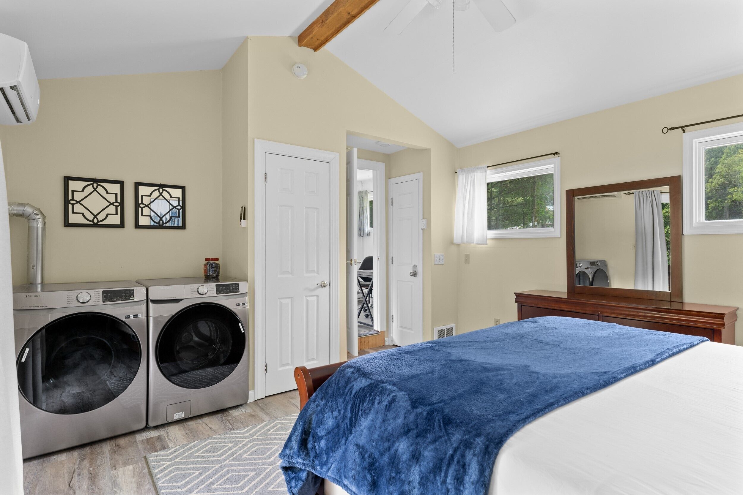 By The Brewster - 3 Mins To Smugglers Ski Mtns, Dog Friendly - Vermont