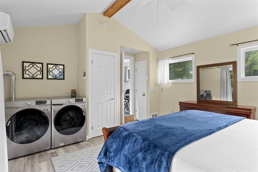 By The Brewster - 3 Mins To Smugglers Ski Mtns, Dog Friendly - Vermont