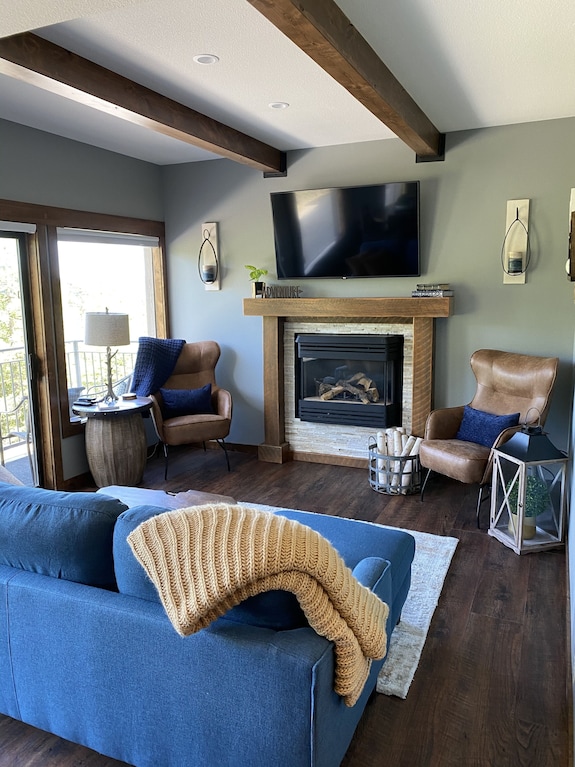 Cozy Remodeled Condo Close To The Village! - Lake Ponderay, Ponderay
