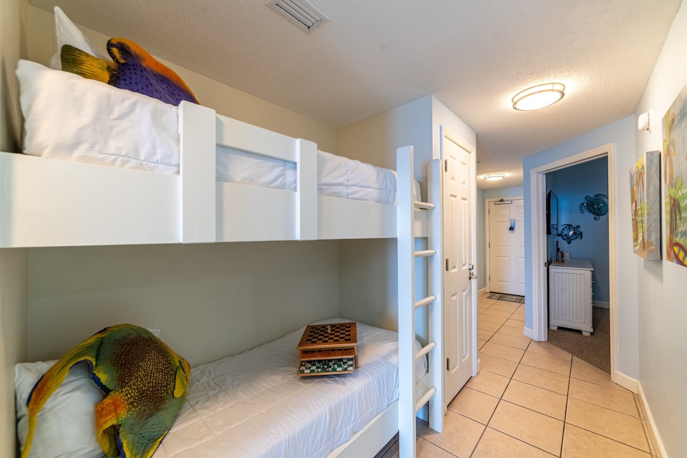 Ocean Pearl Seychelles 1602-beachfront-walk To Schooner's-amazing Sunsets-1bd/2ba - Panama City, FL