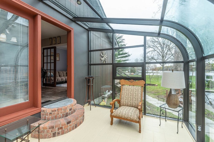 Bring Your Boat With You! Lakeside Fee-lings On Strawberry Lake Kayaks Included - Pinckney Recreation Area, Pinckney