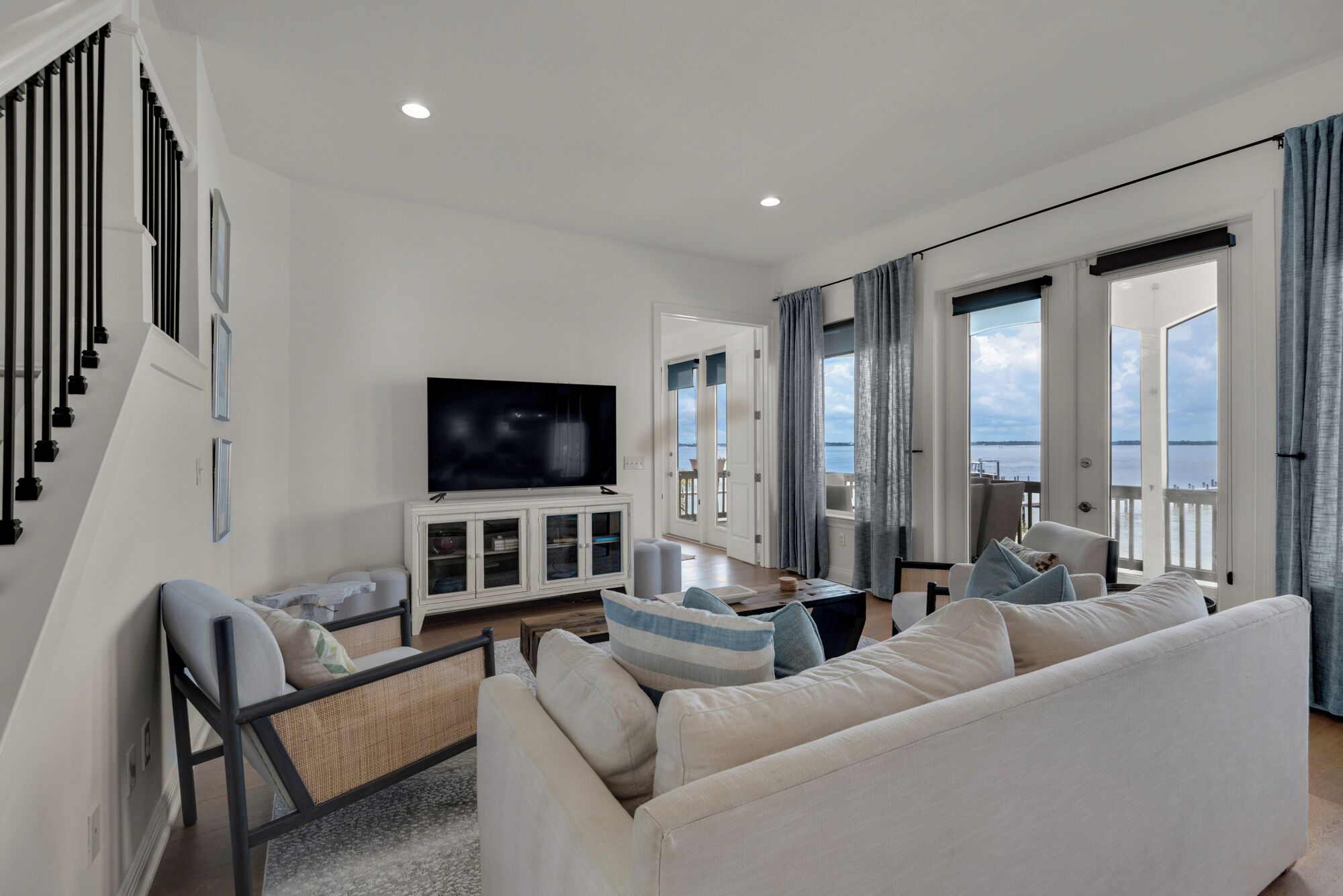 Let's Do Sunset - Dock, Gulf Access, Sunset Deck + Pet Friendly - Gulf Breeze, FL