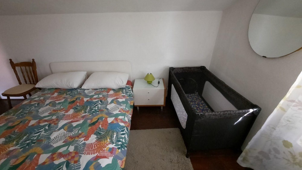 Ferienhaus Zadar Für 1 - 3 Personen Mit 2 Schlafzimmern - Reihenhaus - Zadar