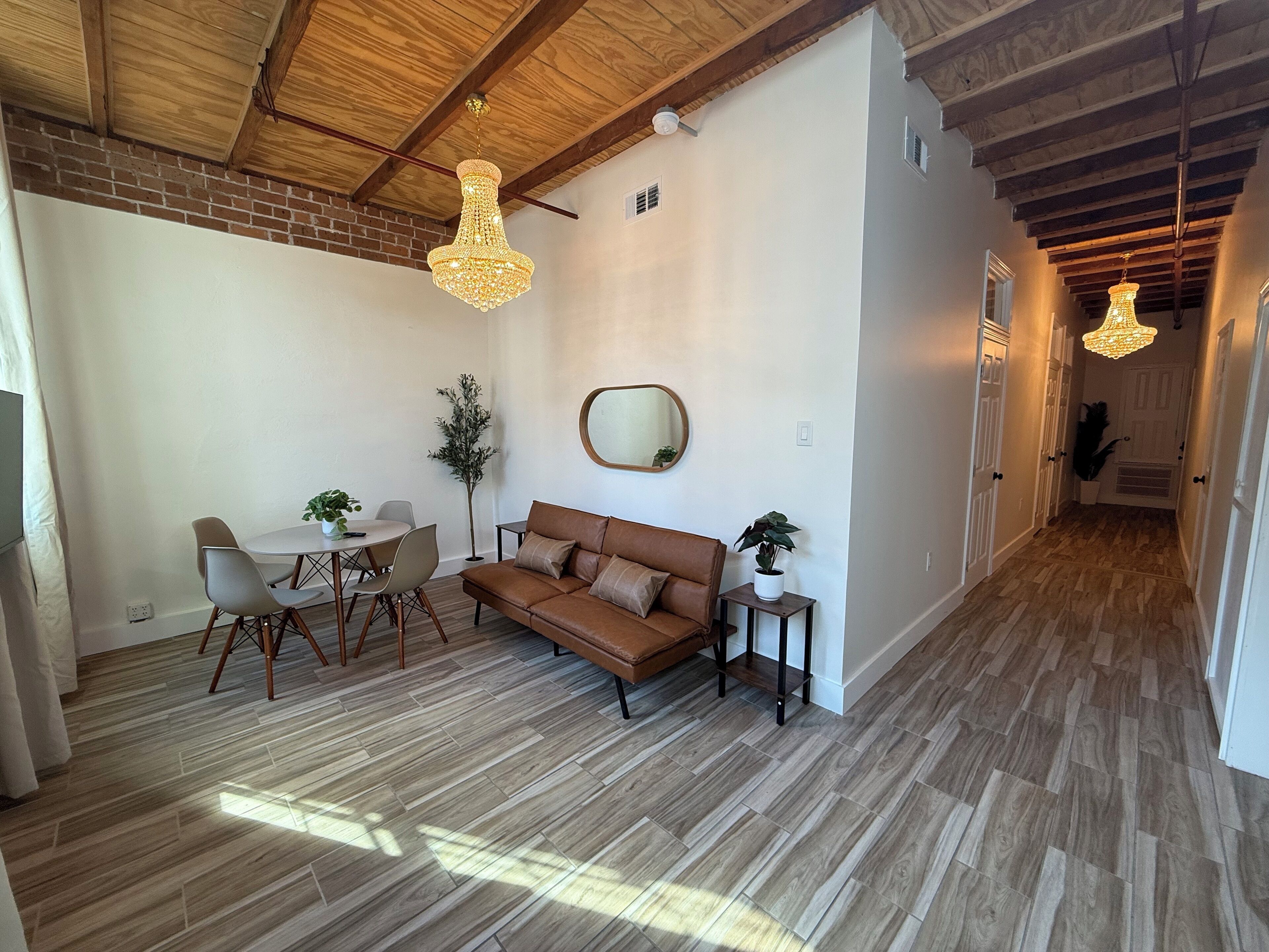 3 Bd 2 Ba Penthouse Apartment Downtown New Orleans - Walk To Fq! - Harrah's New Orleans