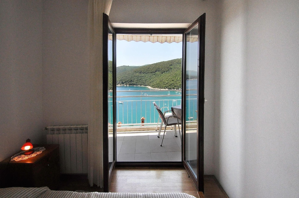 Ferienwohnung Rabac Für 1 - 4 Personen Mit 2 Schlafzimmern - Ferienwohnung - Rabac