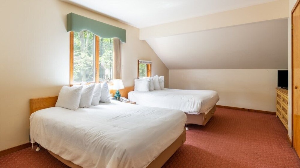 Wyndham Resorts At Shawnee Village - 2 Bedroom Villa - East Stroudsburg, PA
