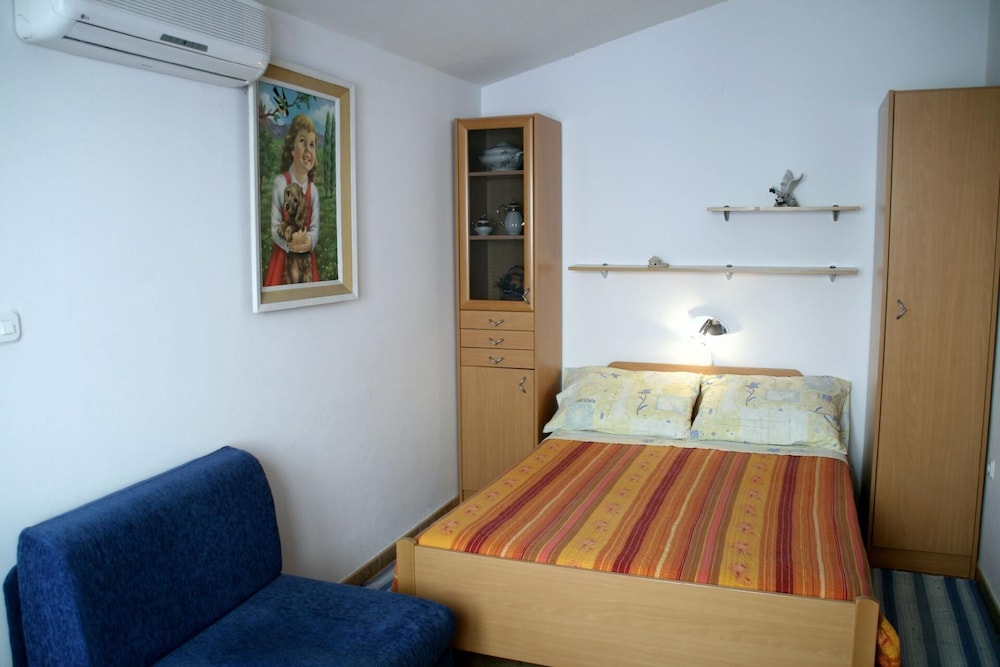 Appartement De Vacances Rovinj Pour 1 - 2 Personnes - Maison De Vacances - Rovinj
