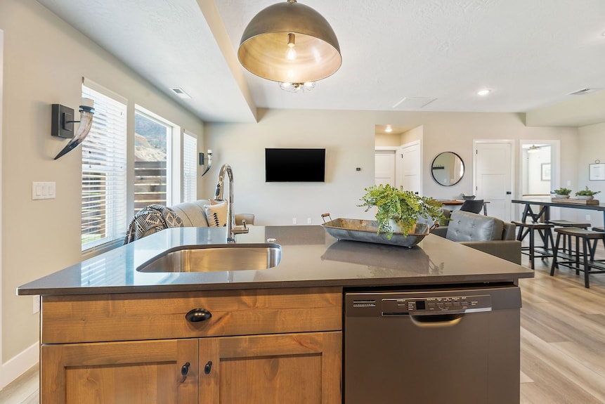 Black Sheep Inn Newly Constructed Merino #1 Of 4 Units - Cedar City