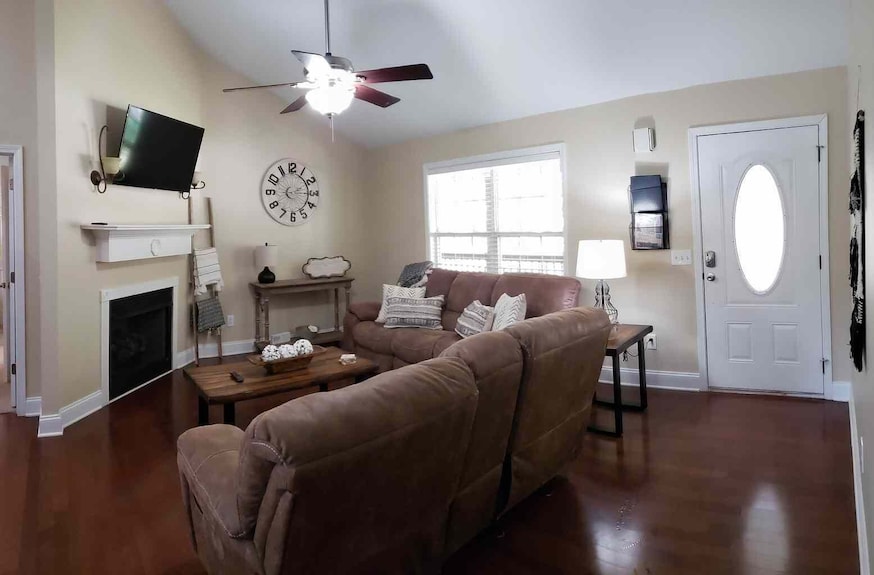 Comfortable In-town Stay - Clayton, Ga - Georgia