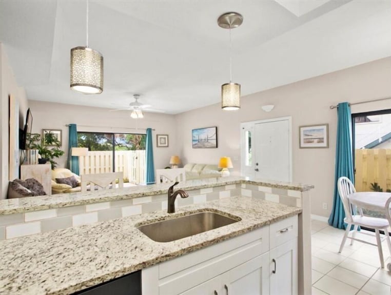 The Horizon Hideaway • Walk To The Beach! - Juno Beach