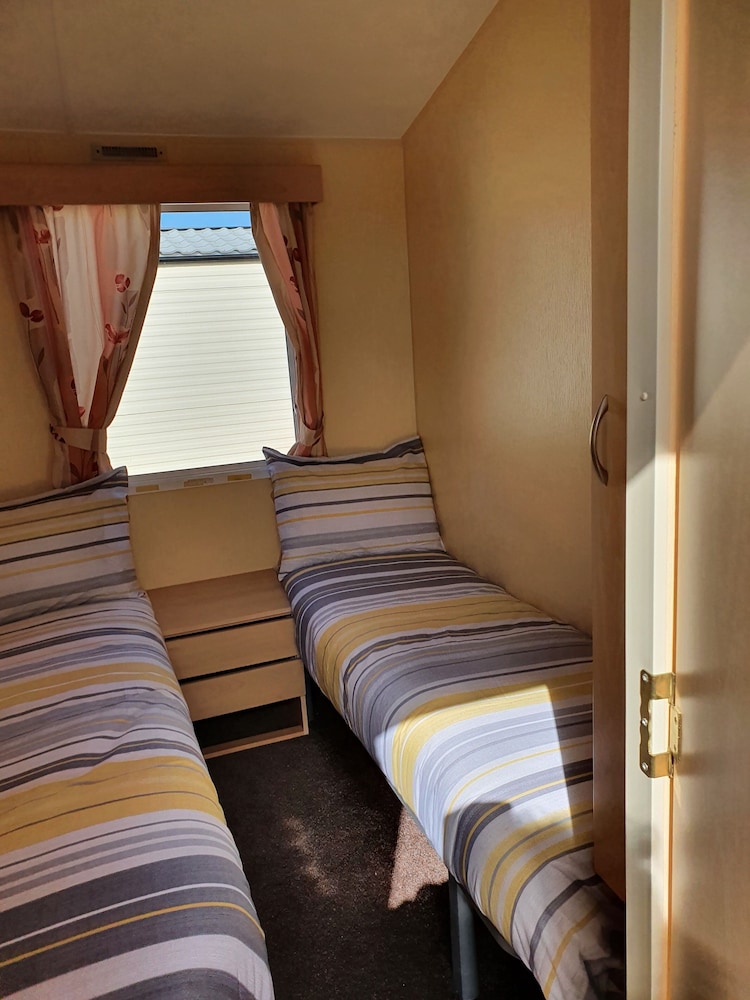 Lovely Caravan - Mablethorpe