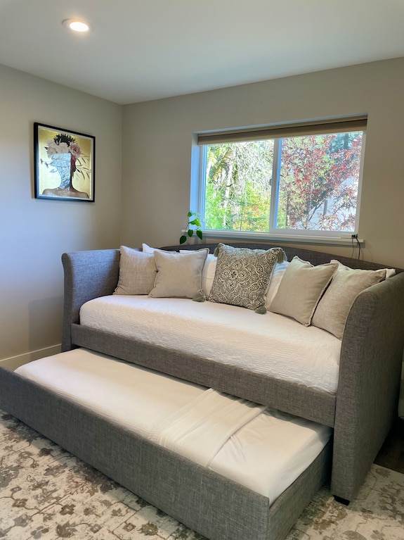 Private Countryside Home & Seasonal Glamping Tents - Zebra Farm Tour! - California